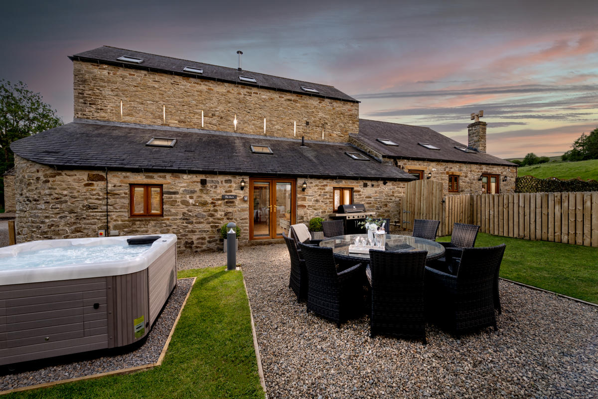 Broadmea Luxury Holiday Cottage | Hot Tub & Pet Friendly - Broadmea ...